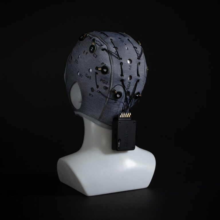 From Brain to Bytes: How EEG Data is Captured - BrainAccess